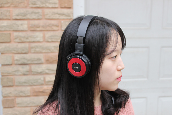 AKG K619 - 강력한 중저음의 프리미엄 DJ 헤드폰